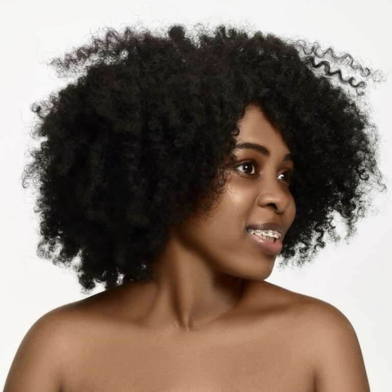 Les Cheveux Afro, Une Couronne Spectaculaire de Richesse | FEA